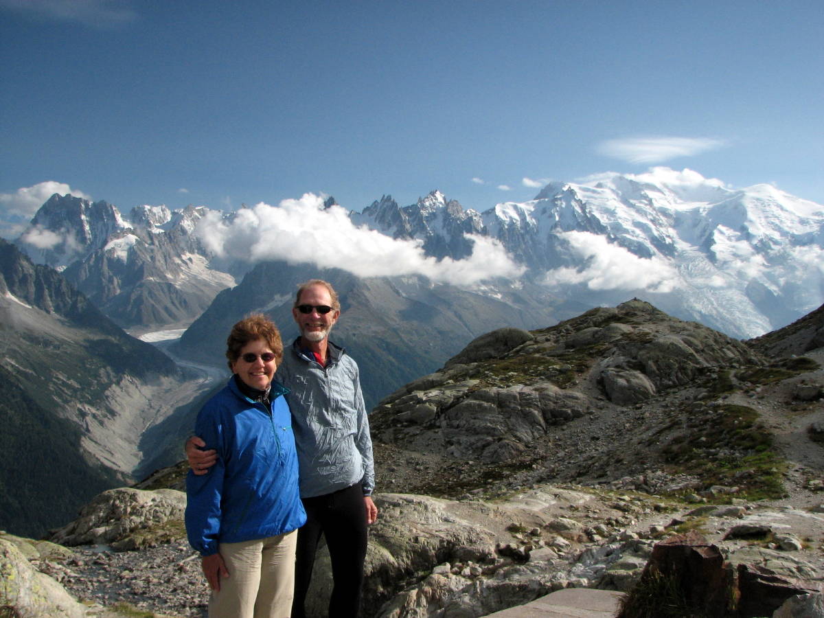 Spotlight on: Wendy and Michael Mickle | Islands' Weekly